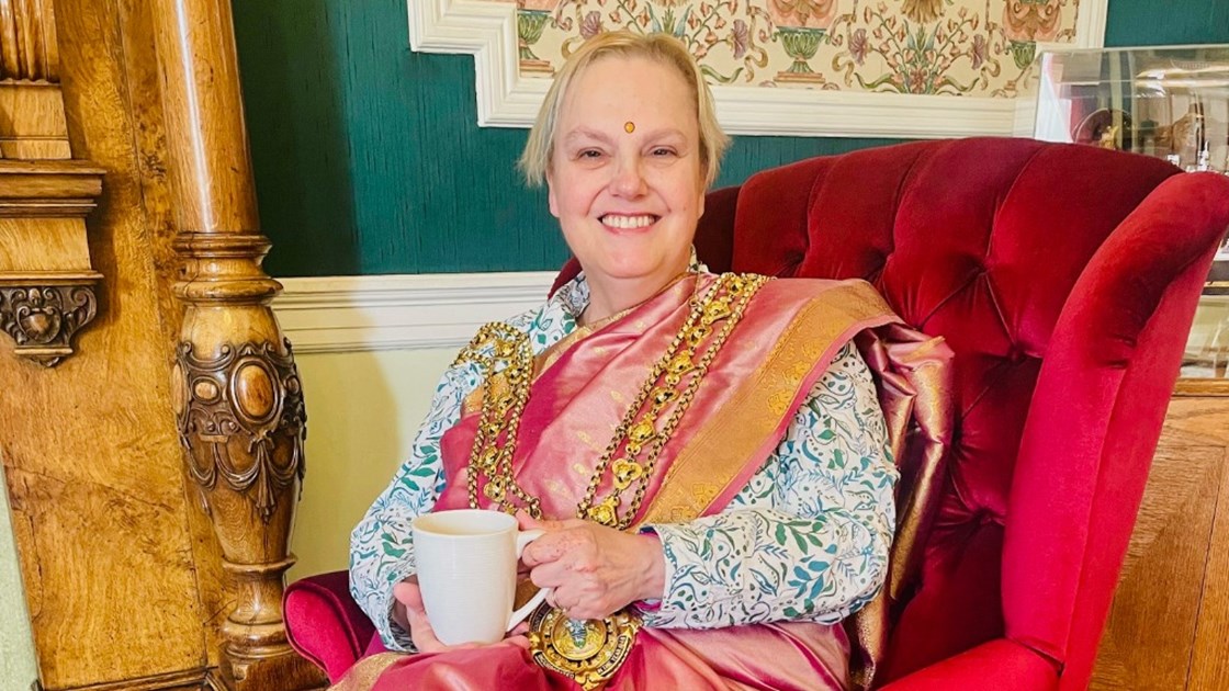 Mayor of Calderdale fundraising abseil for St Augustine's Centre ...
