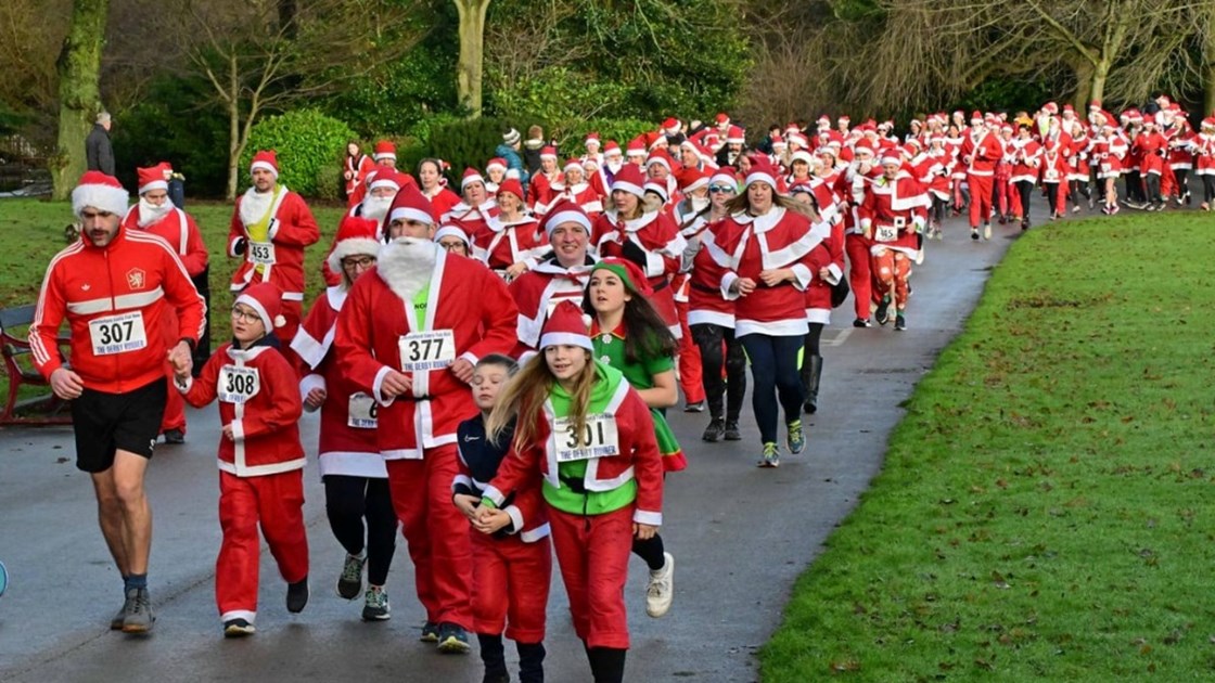 Santa Fun Run Chesterfield 2024 - JustGiving