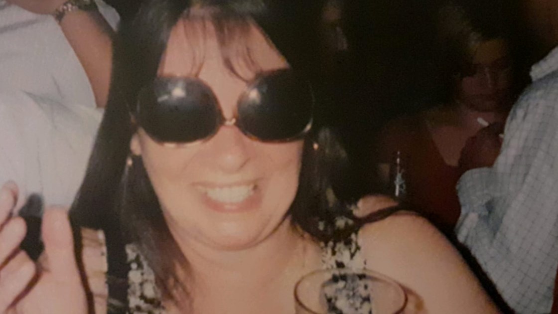 julie knapp is fundraising for Ovarian Cancer Action