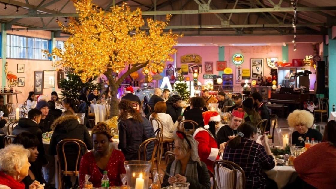 SRRCC Year 12 & 13 - Cocoon Christmas Day Fundraising Event - JustGiving