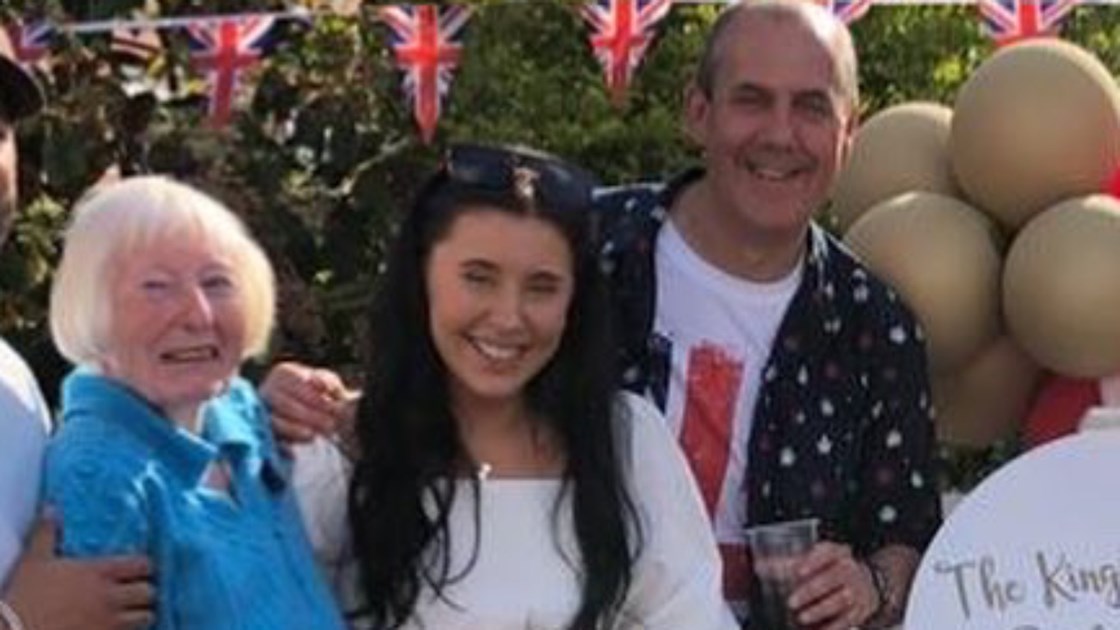 Paul Canham is fundraising for Alzheimer's Society