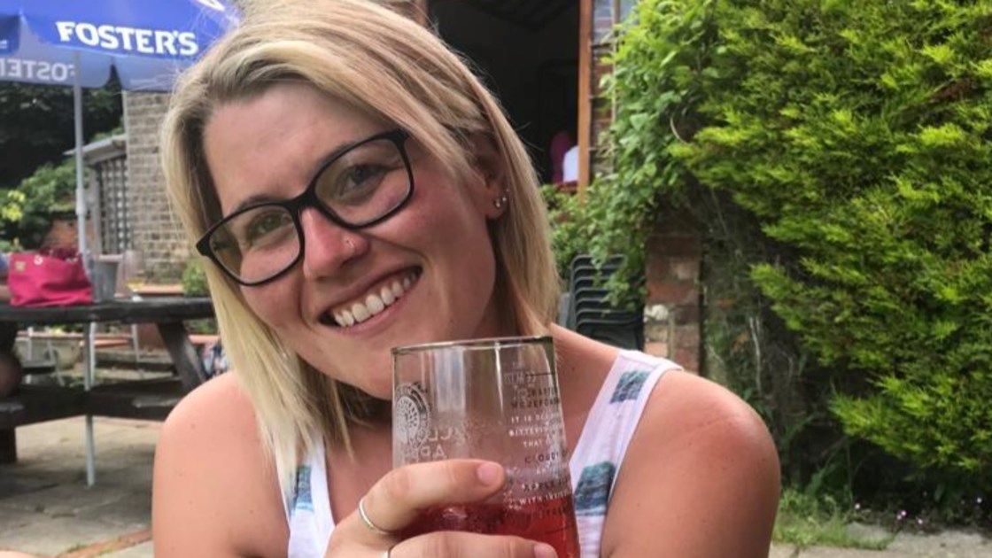 Emma Rossiter is fundraising for AMMF