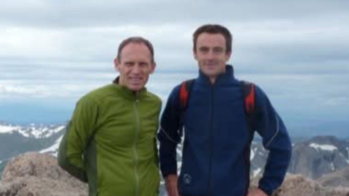 STEVEN BLACKMORE is fundraising for St Barnabas House
