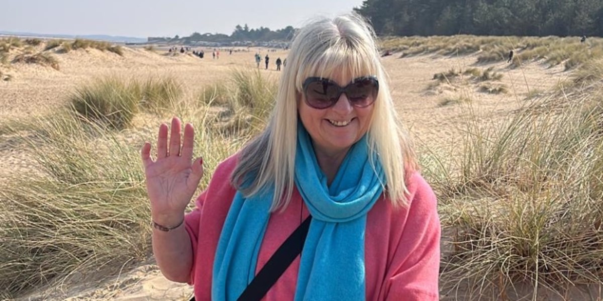 Naomi Seamarks is fundraising for East Anglian Air Ambulance