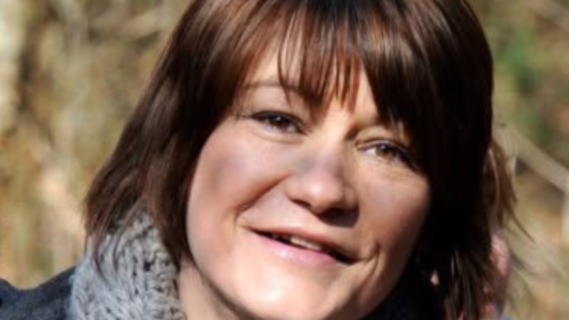 Molly Hull is fundraising for Macmillan Cancer Support