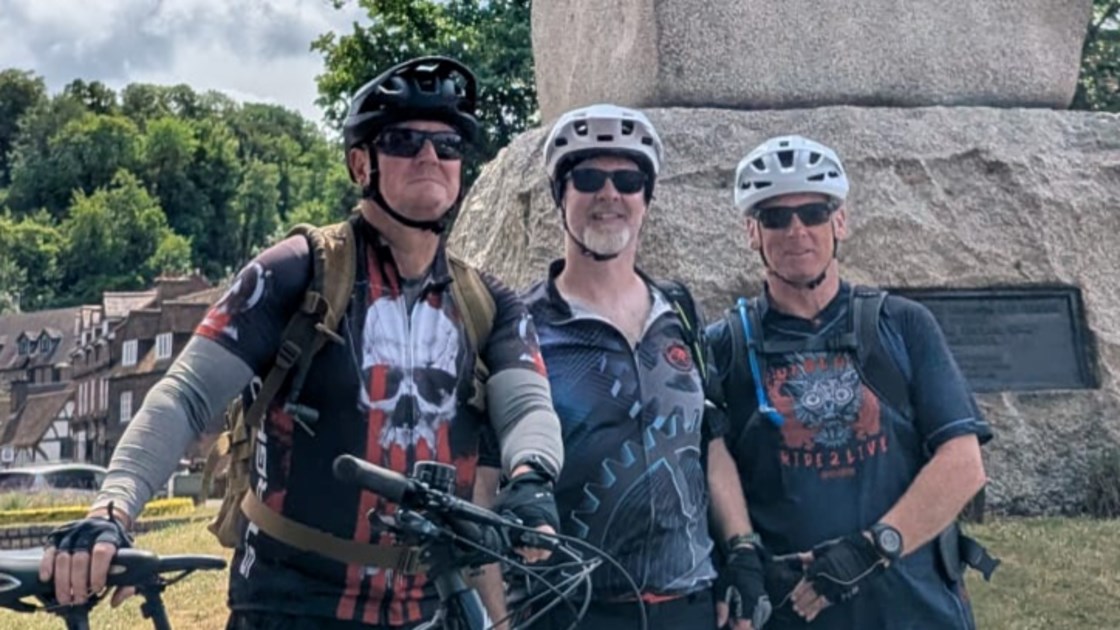 Simon Rhodes is fundraising for St Barnabas House