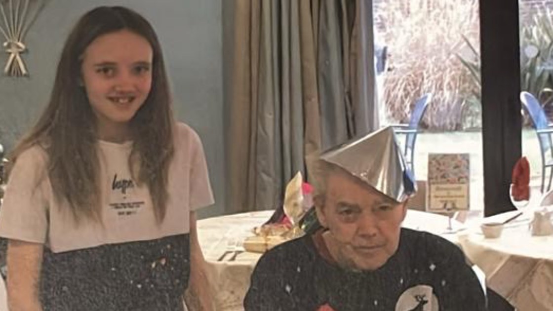 Ellie walker is fundraising for Alzheimer's Society