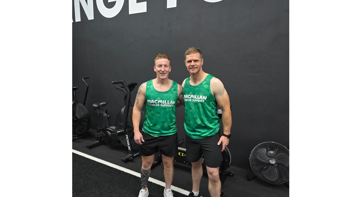 Simon Gage is fundraising for Macmillan Cancer Support