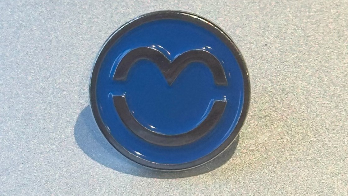 MOUTH CANCER FOUNDATION PIN BADGE - JustGiving