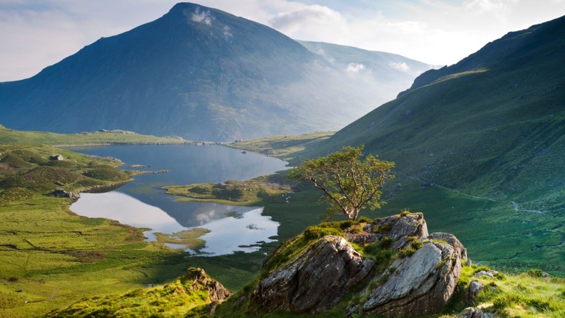 Snowdon Climb 2022 for the Snowdrop Project - JustGiving