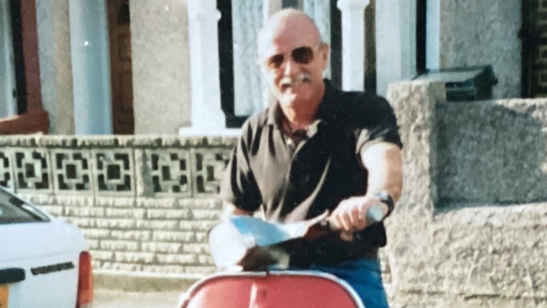 Robin Tuddenham is fundraising for British Heart Foundation