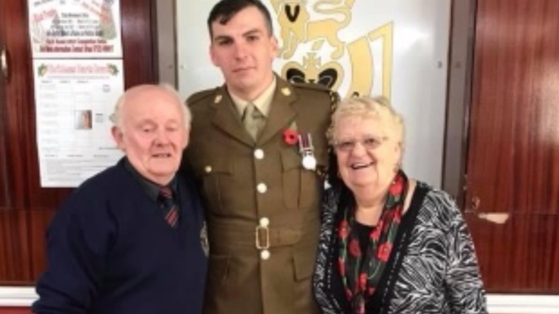 Steven Hallett is fundraising for Alzheimer's Society