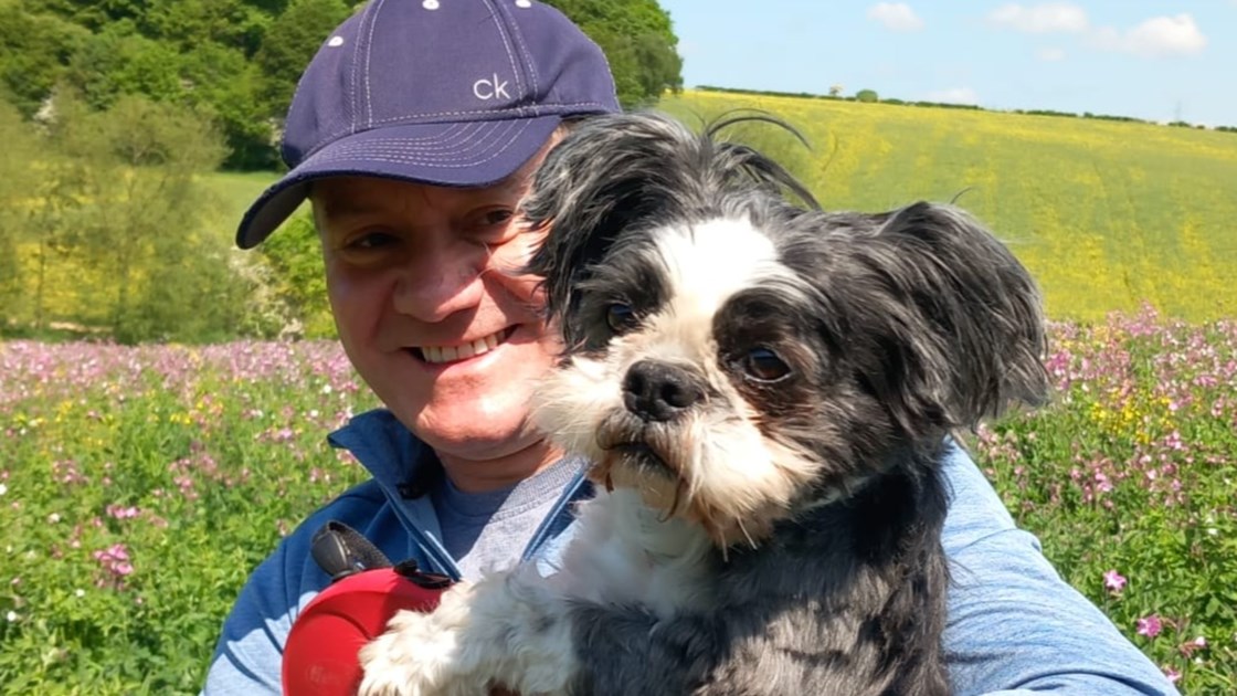 Steven Sefton is fundraising for Dogs Trust