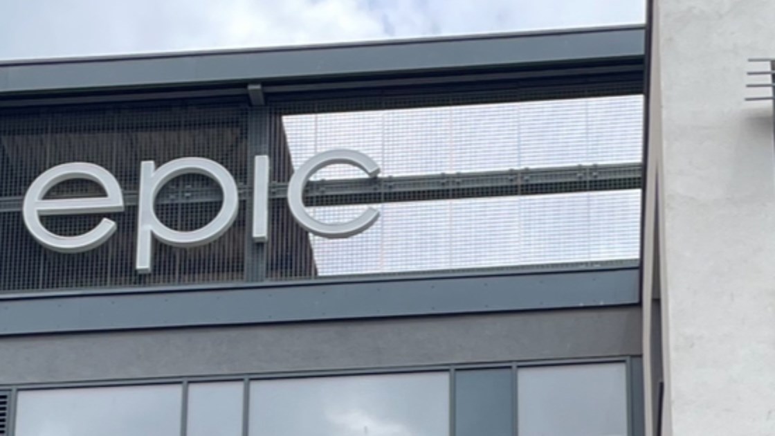 Murray Reed is fundraising for Rowcroft Hospice