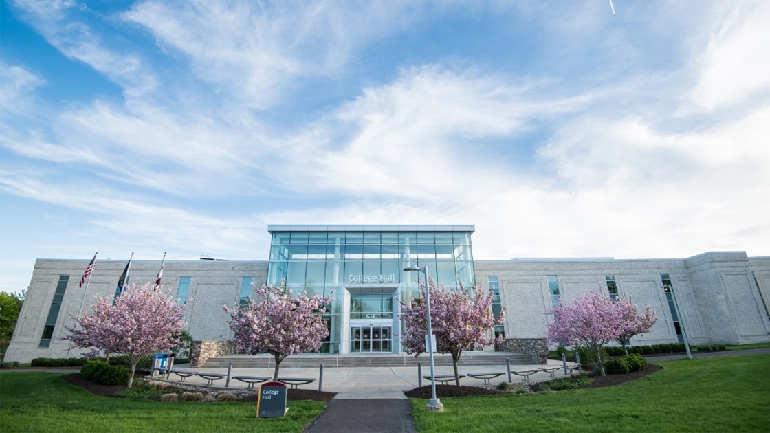 Blue Bell Student General Scholarship Fund 2022 - JustGiving