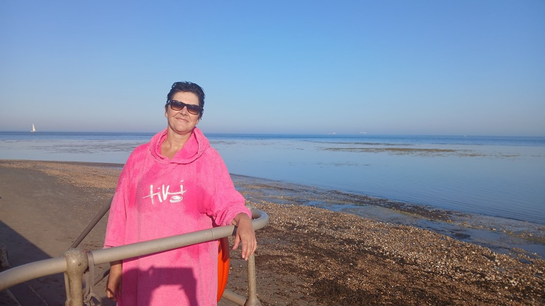 Tracy Riddell is fundraising for Breast Cancer Now