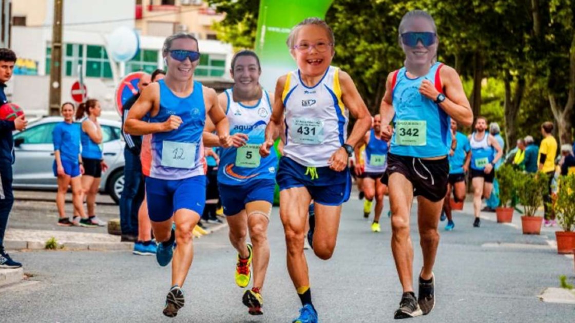 Anna Goodall is fundraising for Phab