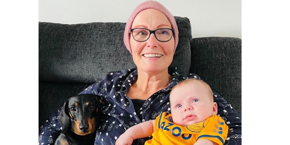 Ashleigh Russell is fundraising for Douglas Macmillan Hospice