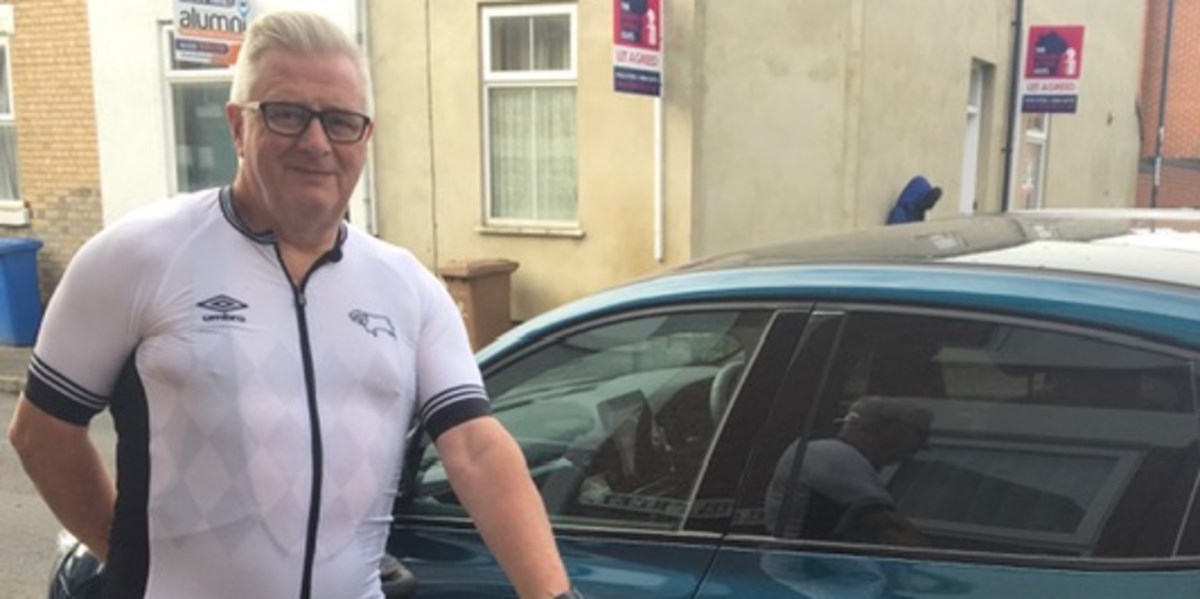 Barry Jones is fundraising for My Name'5 Doddie Foundation