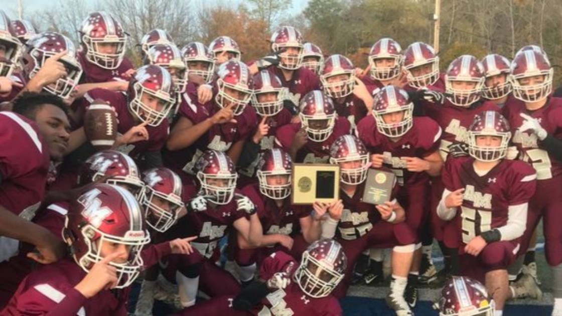 Albertus Magnus Football 2024 - JustGiving
