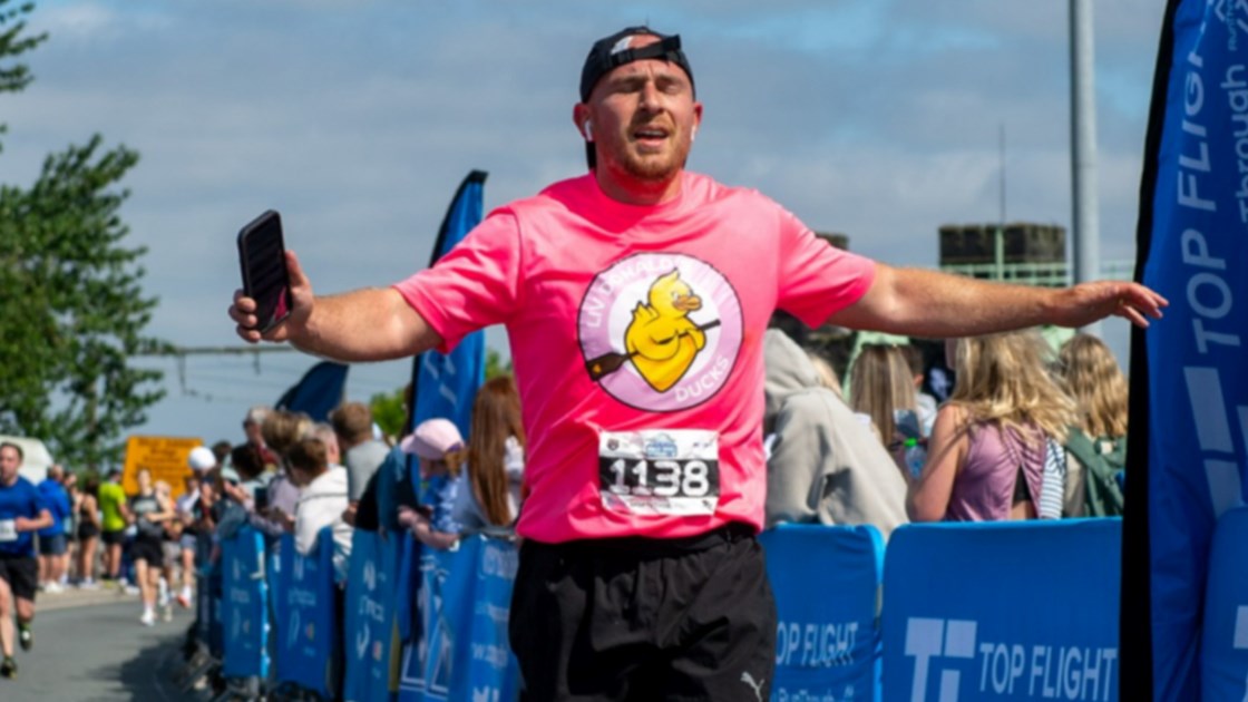 Simon Donald is fundraising for Alder Hey Children's Charity