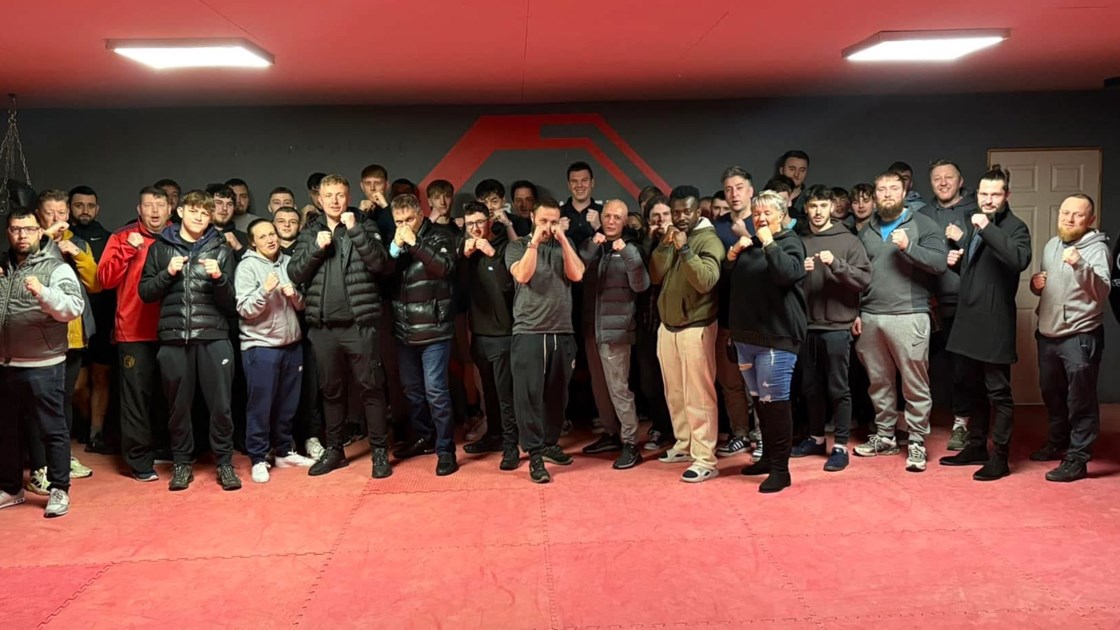 Lisa Greenhalgh is fundraising for Pancreatic Cancer UK