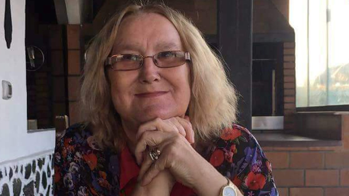 Laura Bradshaw is fundraising for Weekend Day Centre