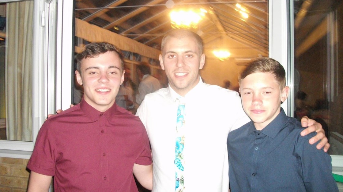 Mitchell Harrison is fundraising for Teenage Cancer Trust