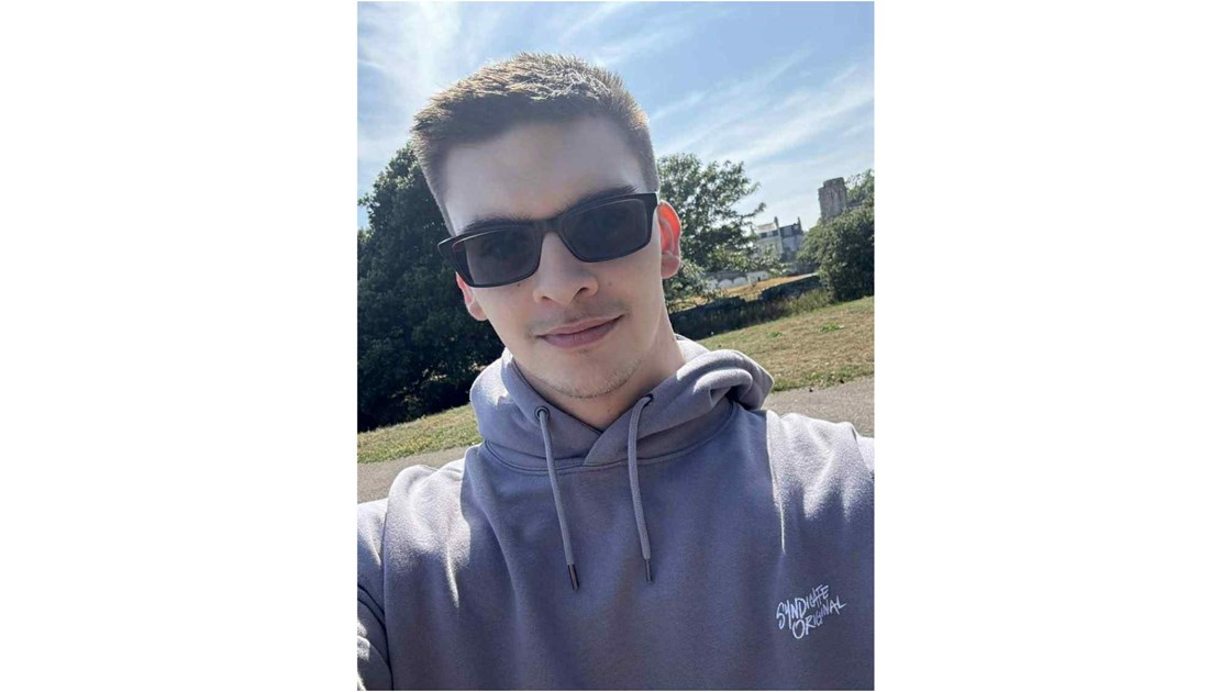 Craig Charlton is fundraising for Mind