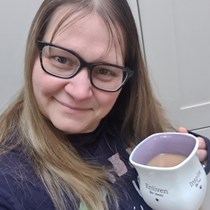 Vicky's Swim 22 | Macmillan Cancer Support