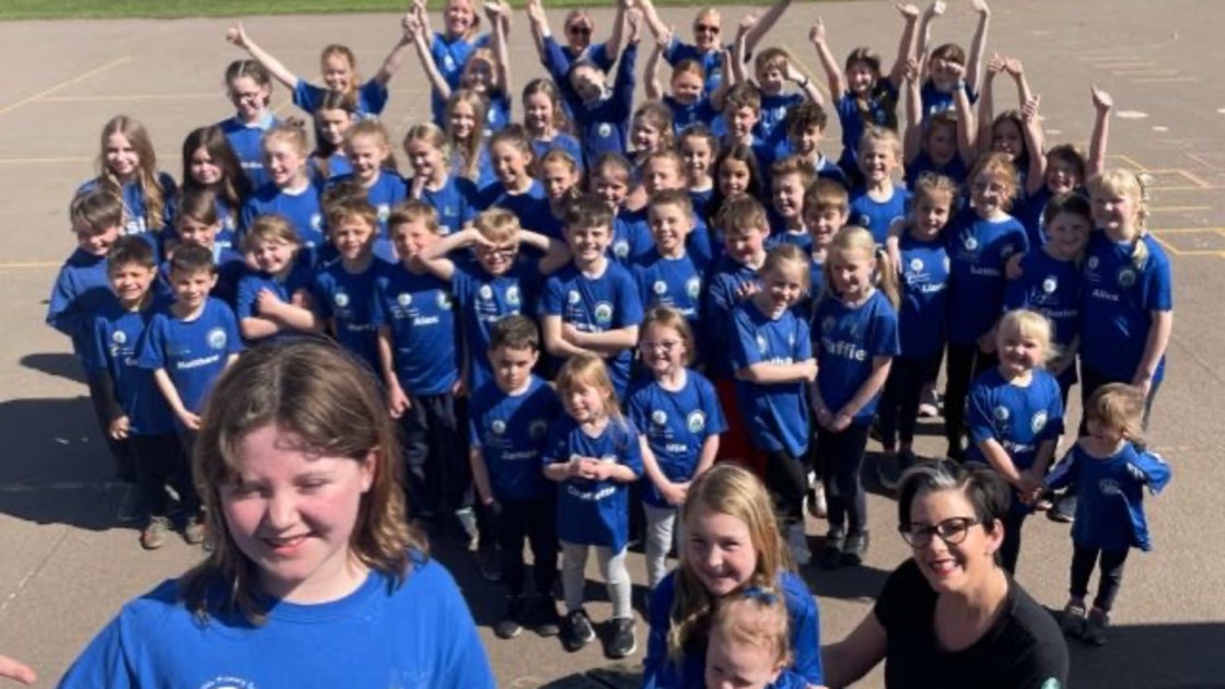 Harriet Page is fundraising for Friends of Castlefields School