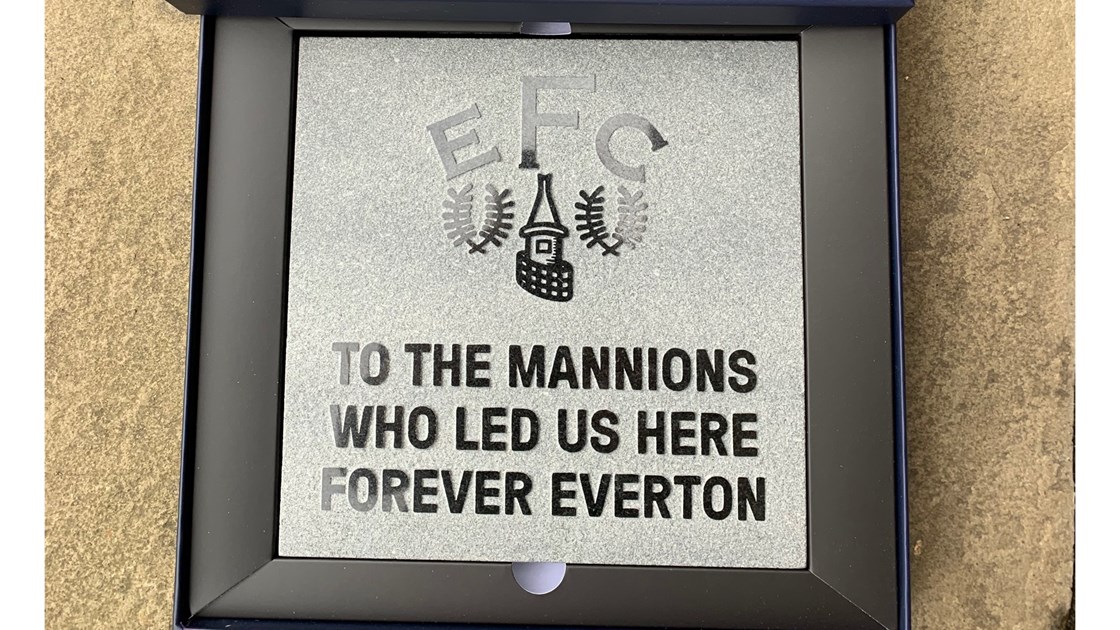 Robert Mannion is fundraising for Everton in the Community