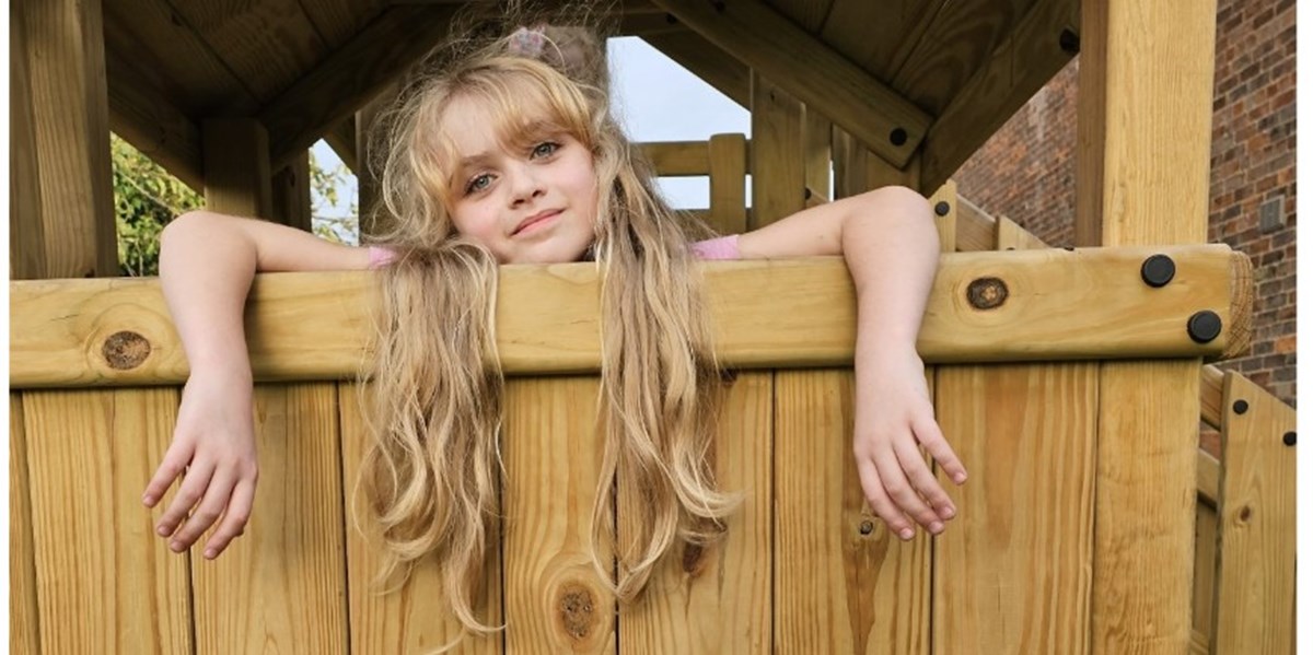 Veronica Hawley is fundraising for Little Princess Trust