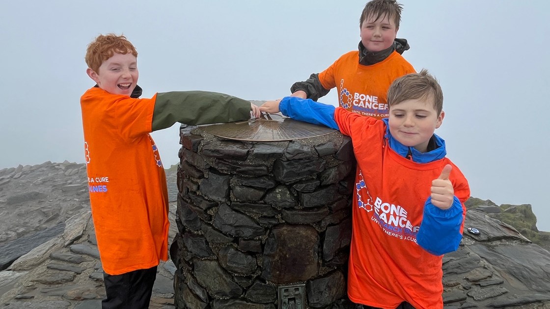 Claire Looker is fundraising for Bone Cancer Research Trust