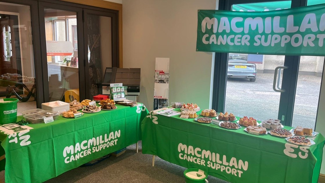 Rabbia Arif is fundraising for Macmillan Cancer Support