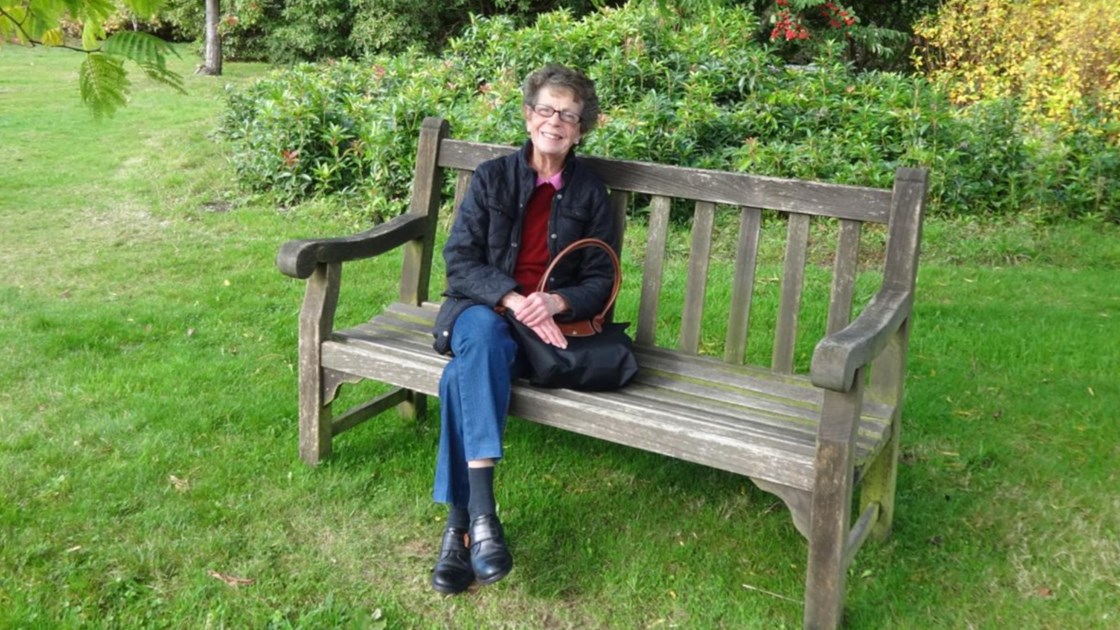 Elizabeth Norris is fundraising for Amnesty International UK