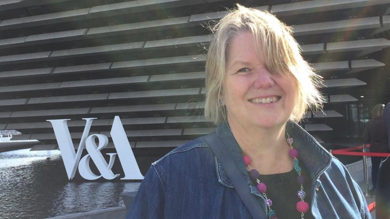 Hannah Mackay is fundraising for Feeling Strong