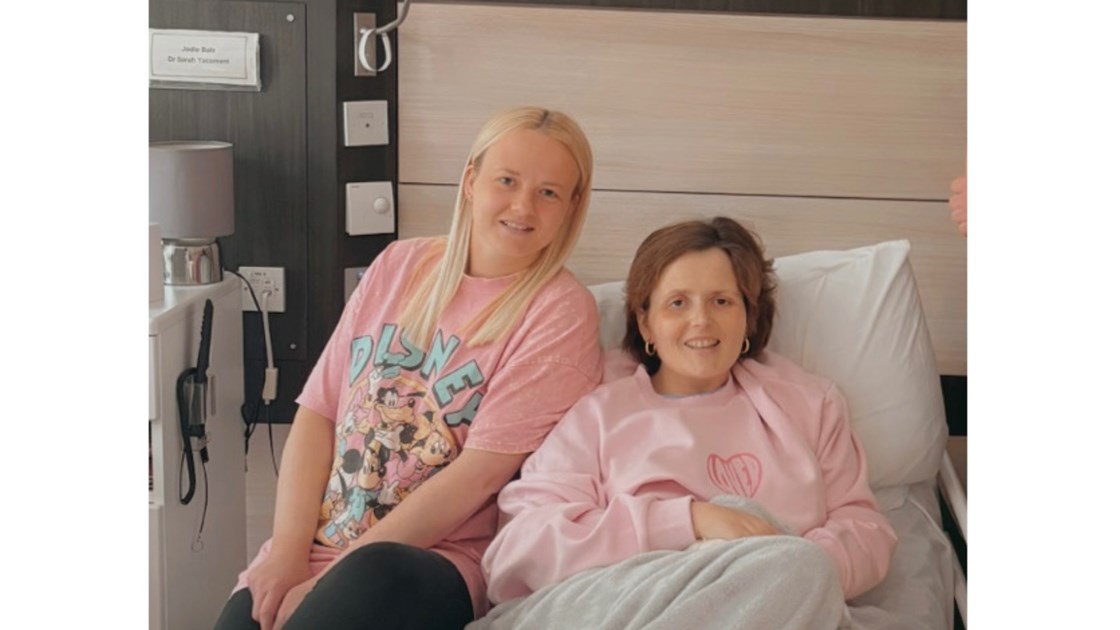 Laura Bale is fundraising for St Luke's - Sheffield's Hospice