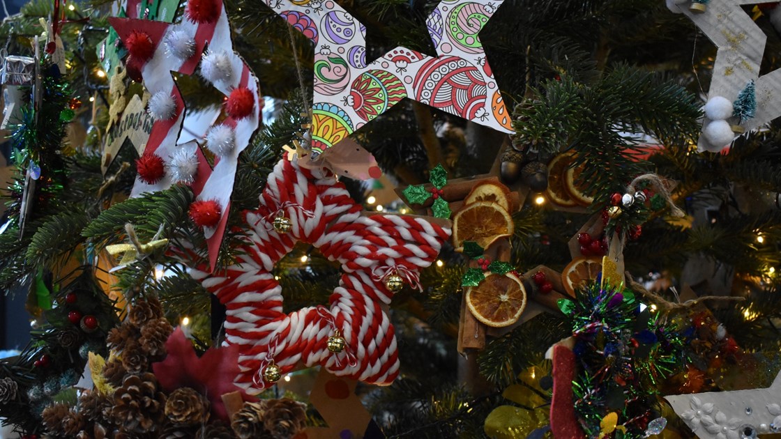 Lisa Connor is fundraising for Save the Children