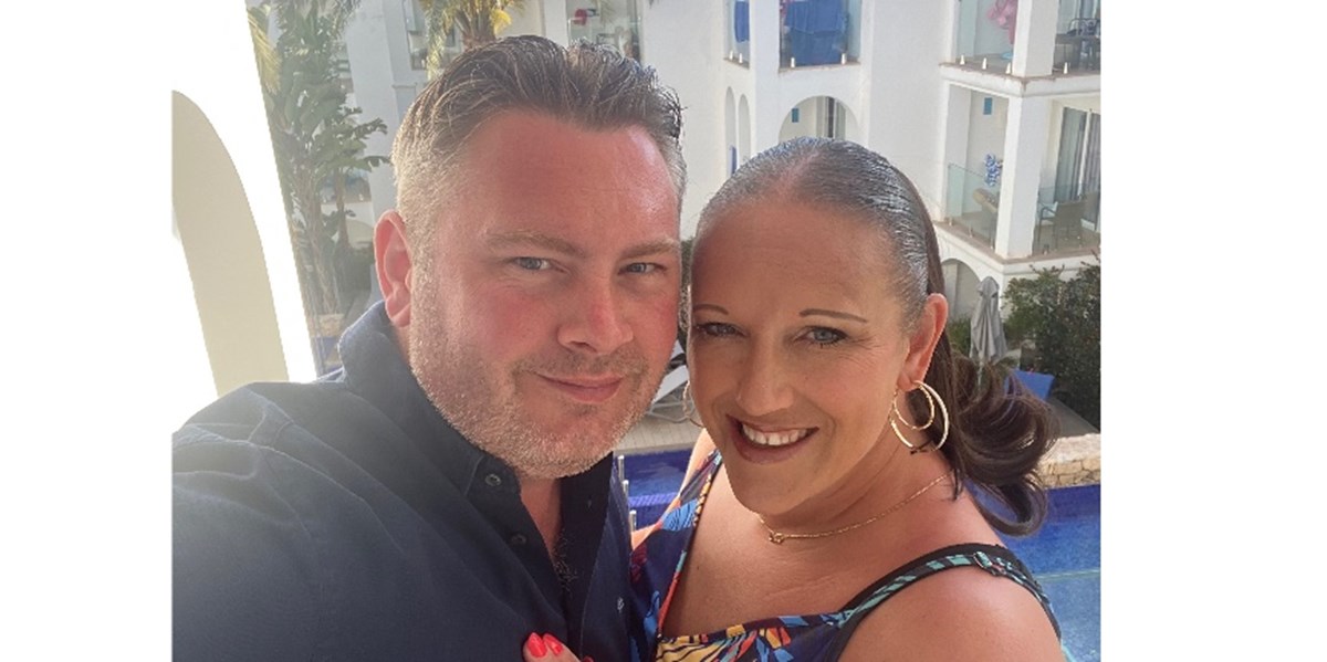 Jason stitch is fundraising for Breast Cancer Now