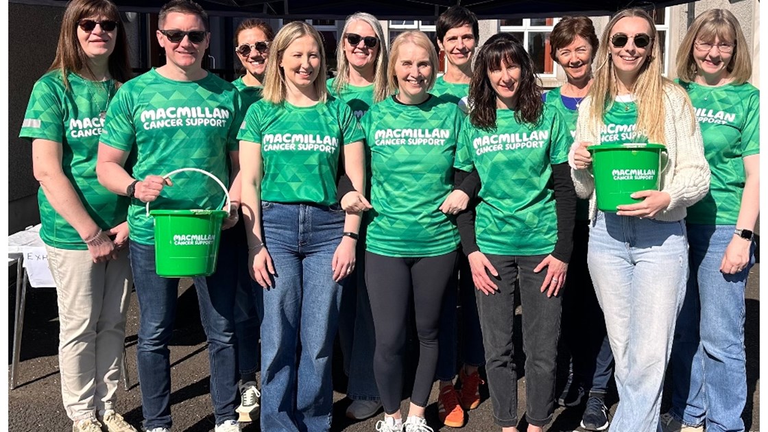 the hopefuls take 4 is fundraising for Macmillan Cancer Support