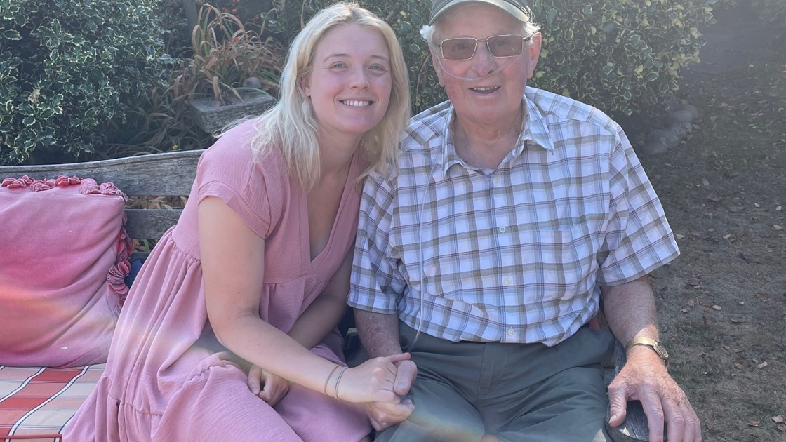 Amelia Fisher is fundraising for St Giles Hospice