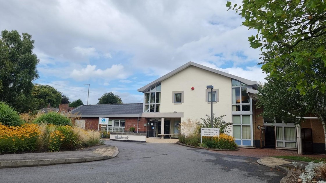 ELIZABETH HAYTER is fundraising for Willowbrook Hospice