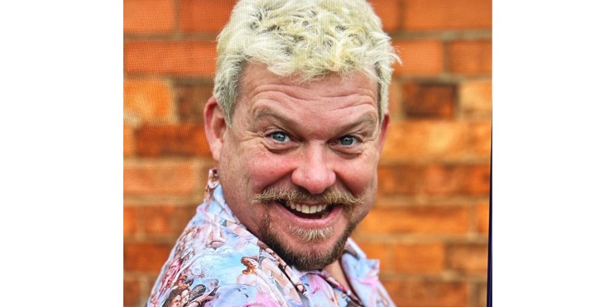 Simon Whale is fundraising for Do It For Dom